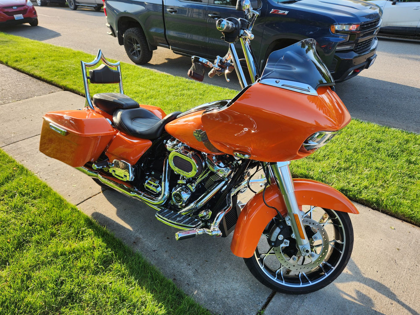 CMC Motorsports: Inventors of the El Rey Harley Davidson Backrest