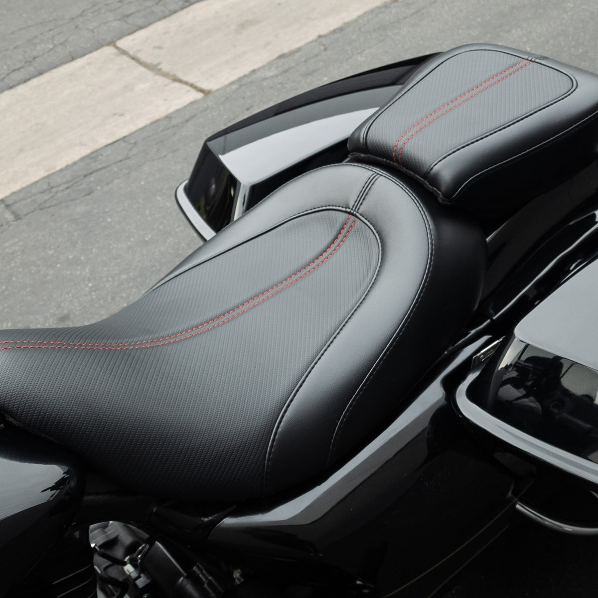 CMC XL Solo Seat and Passenger Pad Touring '08-'23 | Carbon Fiber – CMC ...